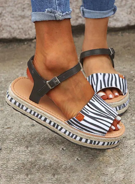 Page 1 Of SHOES - www.sthailish.com